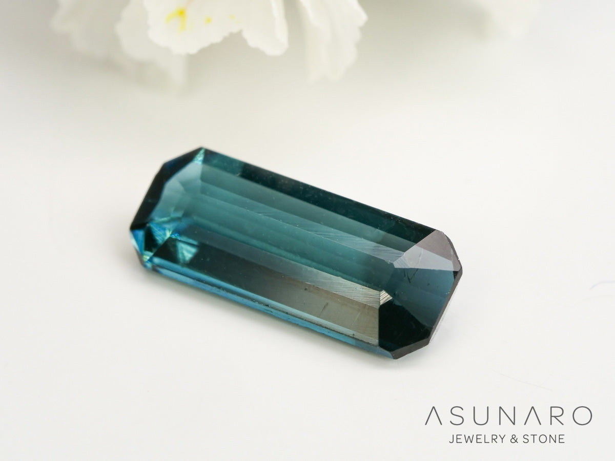 ディープブルートルマリン エメラルドカット アフガニスタン産 0.89ct【240513-2050】 – ASUNARO STONE
